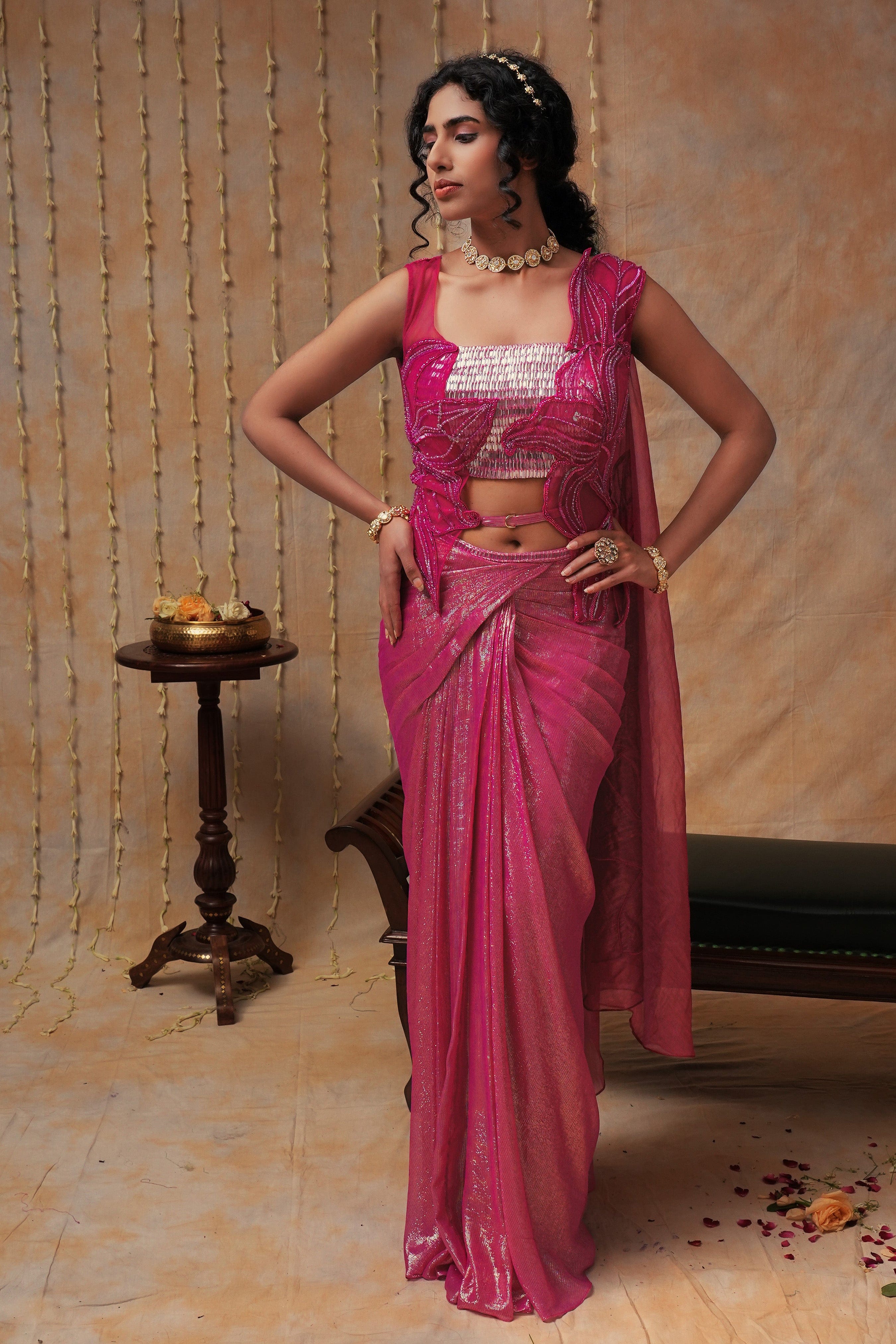Kaya Saree - Gold Color Designer Saree with Gold Shimmer – MOLEDRO